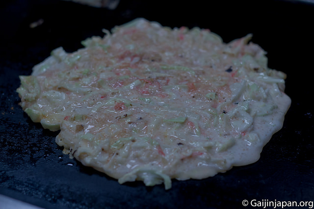 Monjya Okame, restaurant à Okonomiyaki et Monjayaki à Tsukishima ...