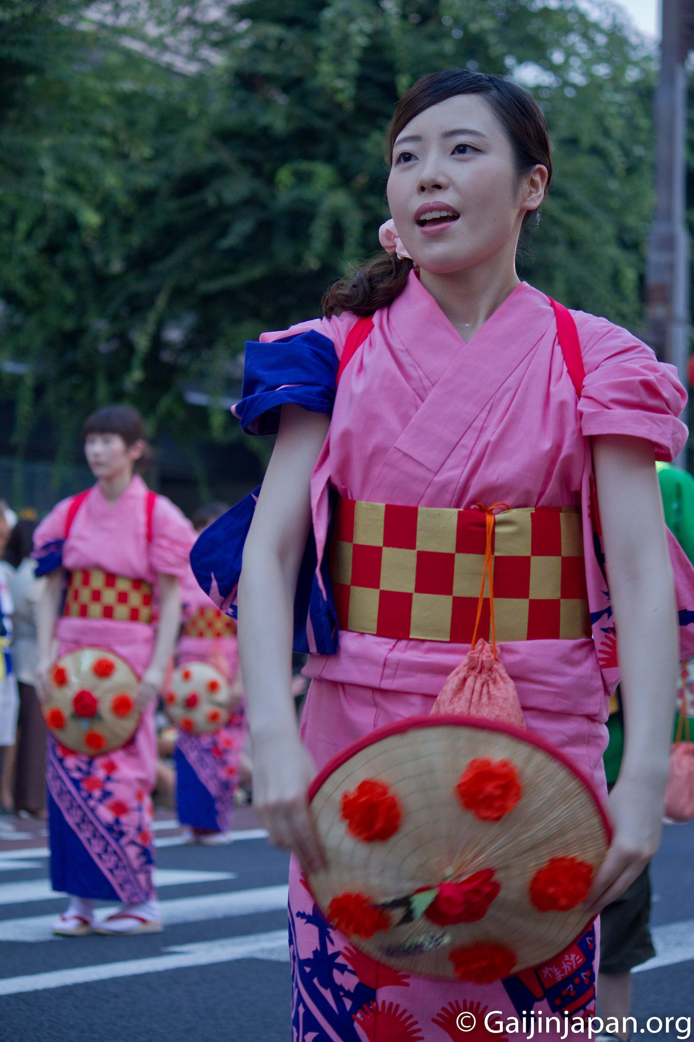 Hanagasa Odori Matsuri, ça danse dans les rues de Yamagata | Un Gaijin ...
